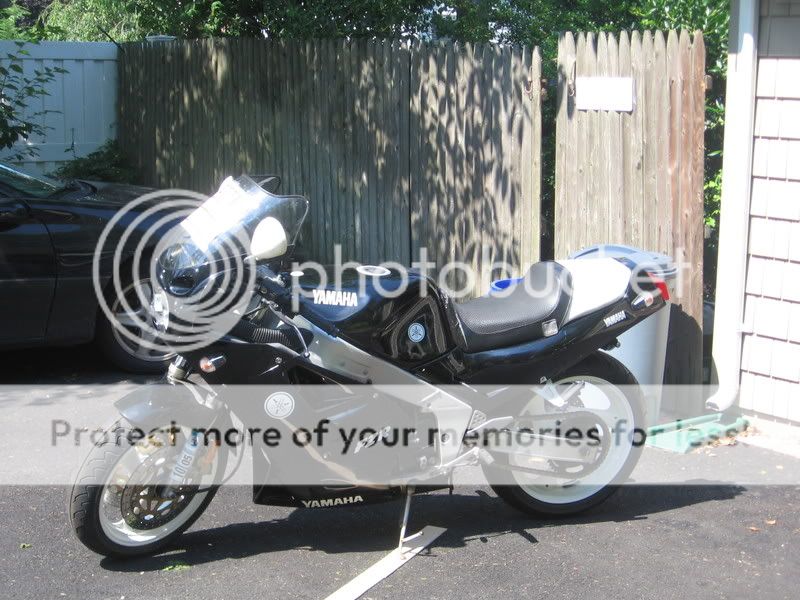 FS: Yamaha FZR 1000 AKA R1 | VW Vortex - Volkswagen Forum