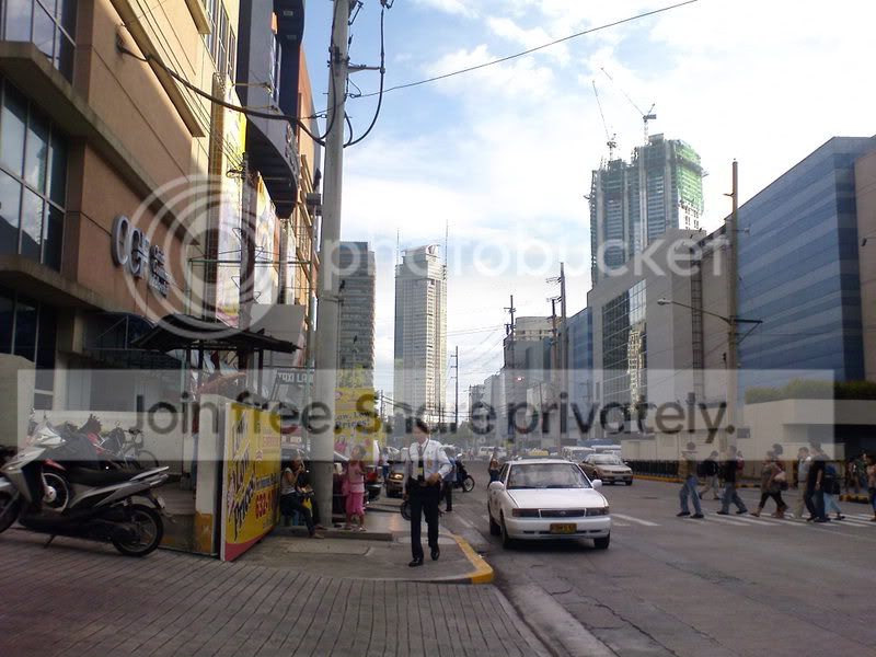 ORTIGAS CENTER | The St. Francis Shangri-La Place | 213m x 2 | 60 fl x ...