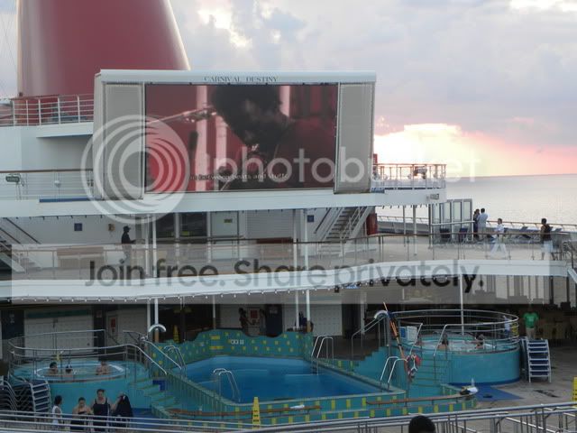 Carnival Destiny 9/30/10 Review/pics - Carnival Cruise Lines - Cruise ...