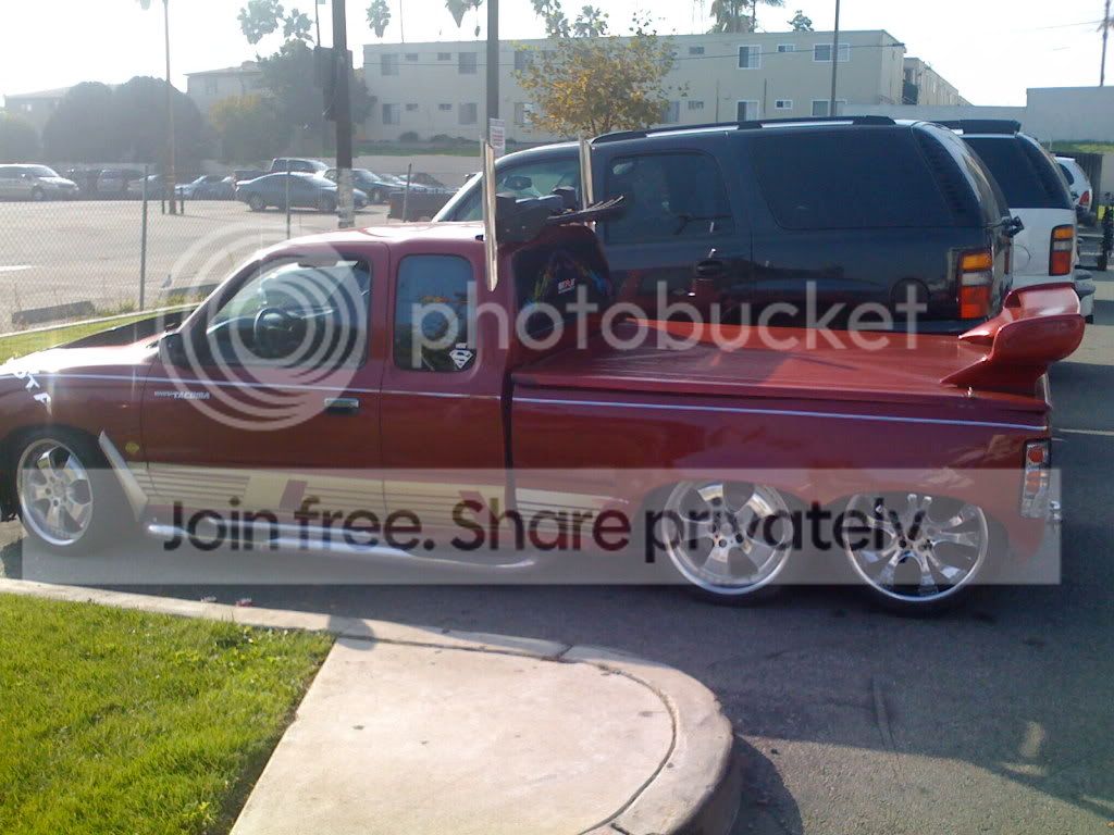 Ive seen some riced out trucks...but WTF! | GOLFMKV.com - VW GTI Forum ...