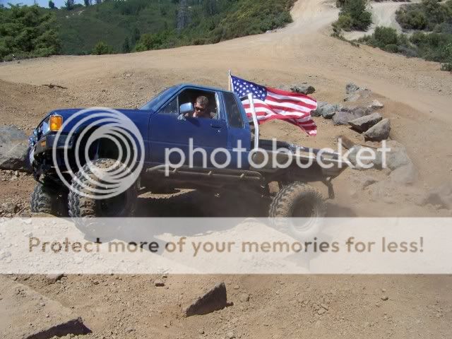 flipped my jeep on the freeway | Pirate 4x4