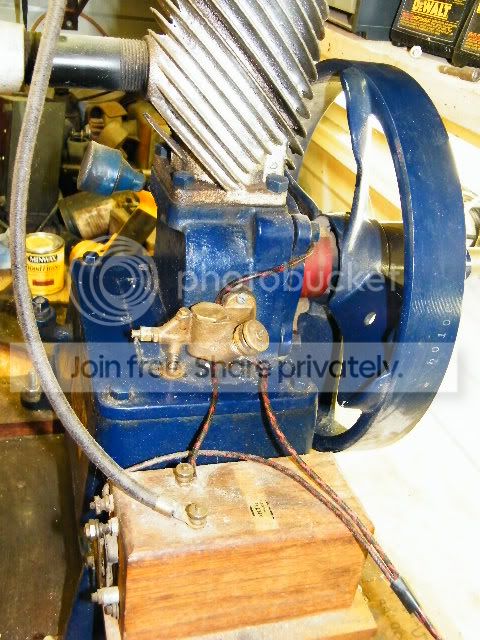 1 HP upright Maytag information and photos | Smokstak® Antique Engine ...