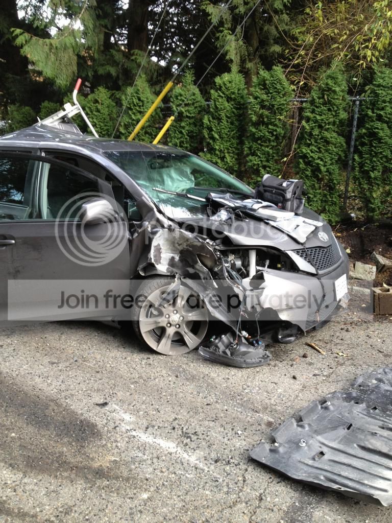 Sienna Saves Driver From Dump Truck Crash | Toyota Sienna Forum ...